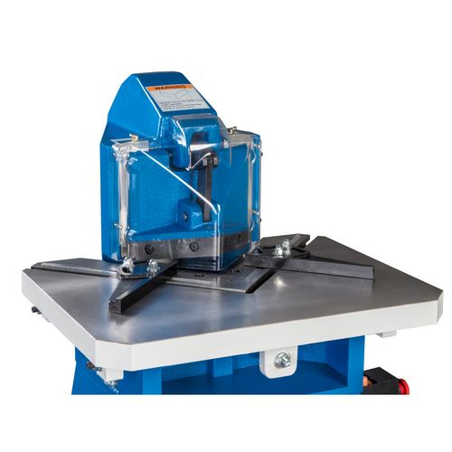 Pneumatic notching machine AKM P | Leading Supplier of Machine Tools ...